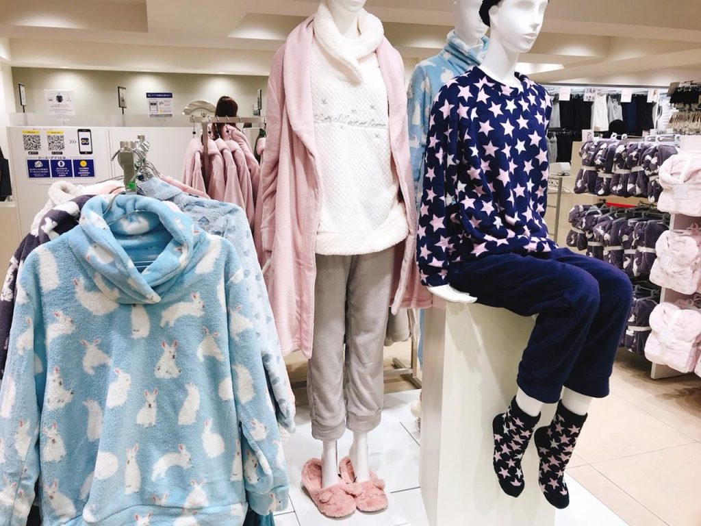(東京)銀座購物品牌推薦：UNIQLO旗艦店、GU、ABC Mart、DOVER STREET MARKET - 窩日本 Wow-Japan